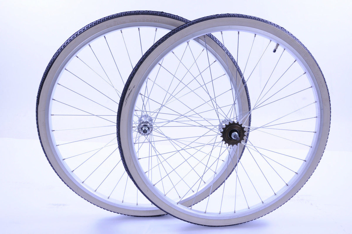 TRADITIONAL TOWN BIKE WHEEL SET COMPLETE 26 x 1 3/8 (590 RIM) SINGLE SPEED