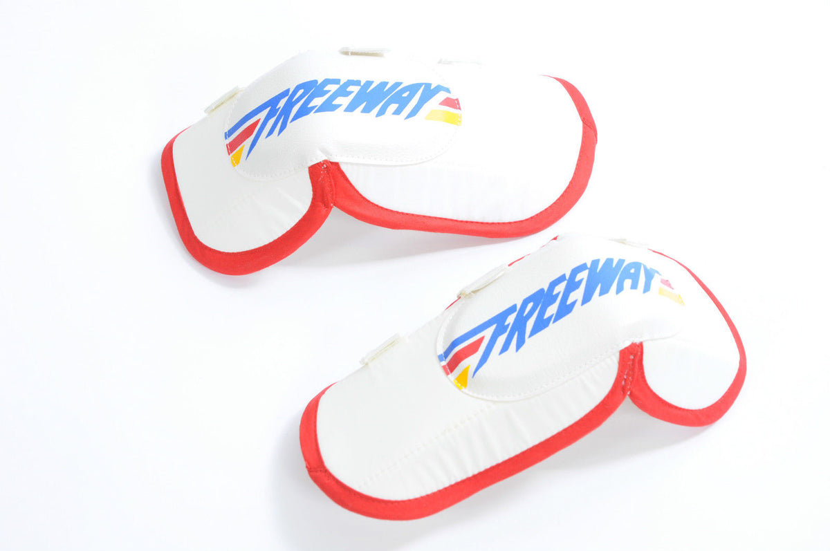 OLD SCHOOL BMX GENUINE MADE IN THE 80’s FREEWAY RED ELBOW PADS OLD SKO