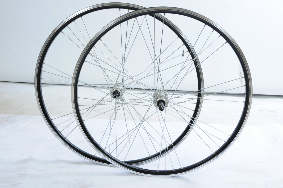 PAIR 700c 28 622x19c HYBRID WHEELS BLACK 8x4 RIM SPOKE 5 6 7 SPD FR pair-700c-28-622x19c-hybrid-wheels-black-8x4-rim-spoke-5-6-7-spd-fr
